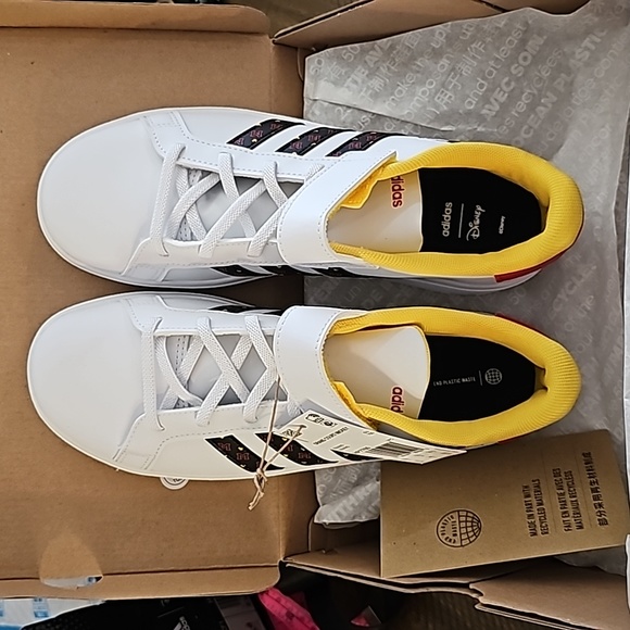adidas | Shoes | Nwb Adidas Grand Court Disney Youth Sizes 7y 85 Womens ...